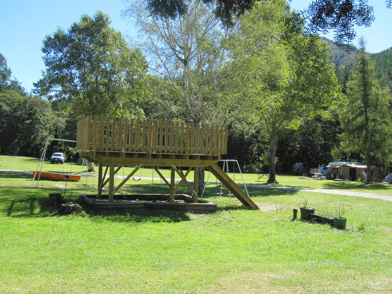 Pinedale Motor Camp - Family Holidays for Kids - ActiveActivities